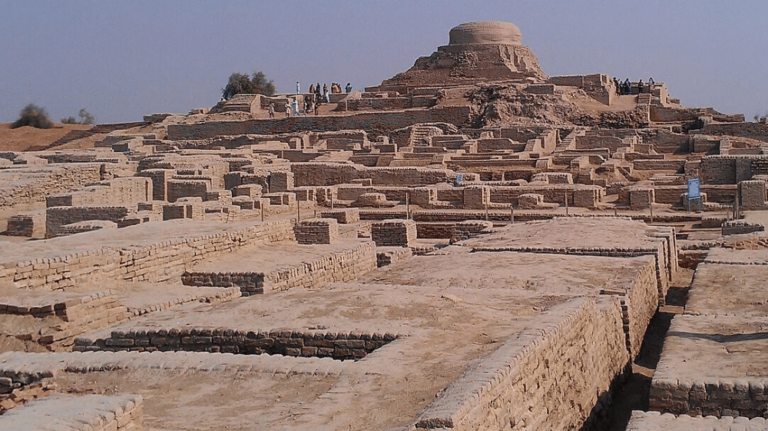Most Famous Cultural Heritage Sites in Pakistan [Pictures]